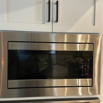 Frigidaire fpmo227nuf store