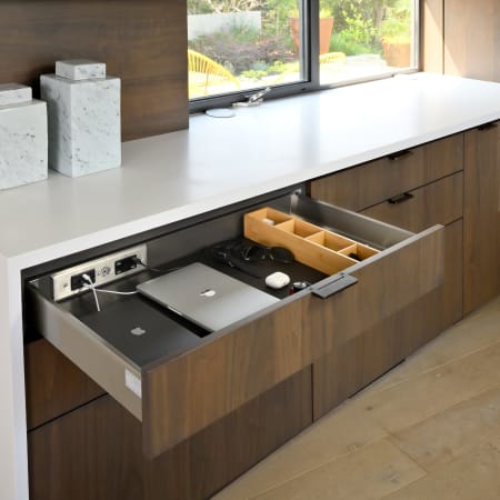 Docking Drawer 1514-232W White Blade Duo In-Drawer Outlet (2) 15 Amp AC ...