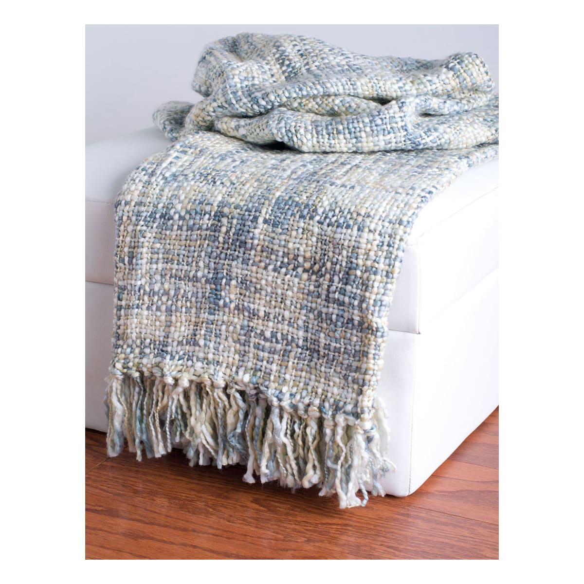 Rizzy Home THRTH0092SU005060 50" x 60" Loom Woven Throw | Build.com