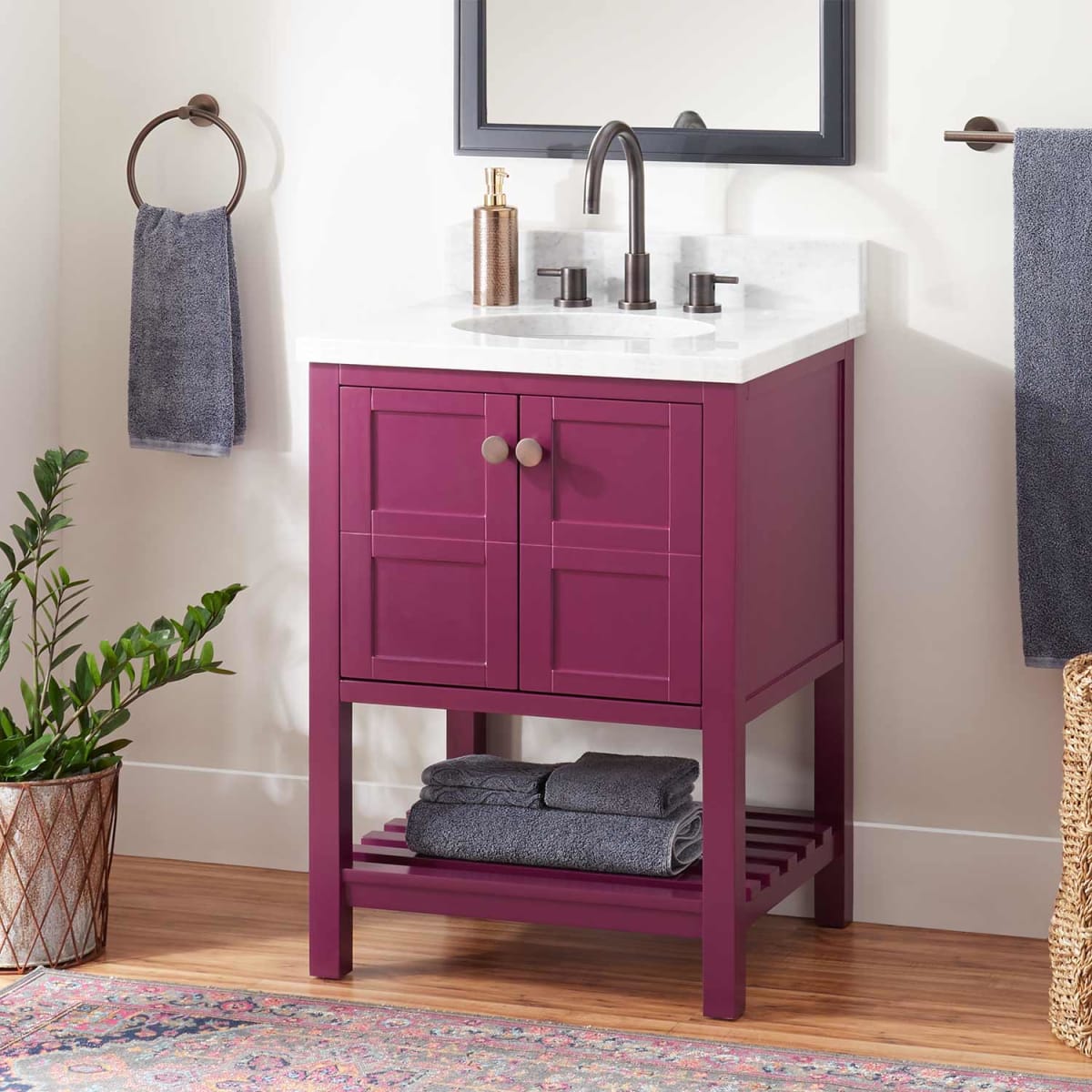 Signature Hardware 443114 Everett 24" Single Vanity Set | Build.com