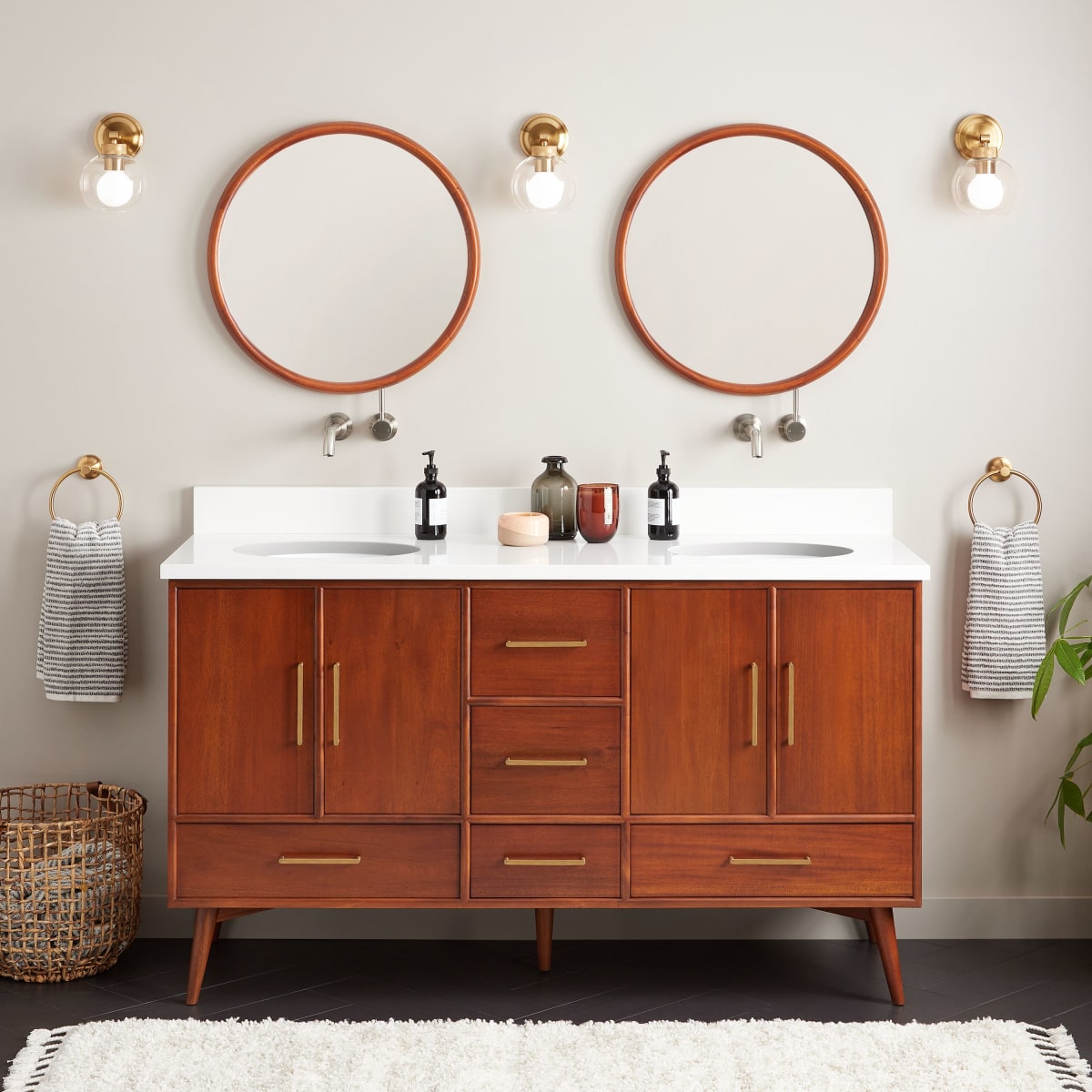 Signature Hardware 478974 Novak 60" Free Standing Double | Build.com