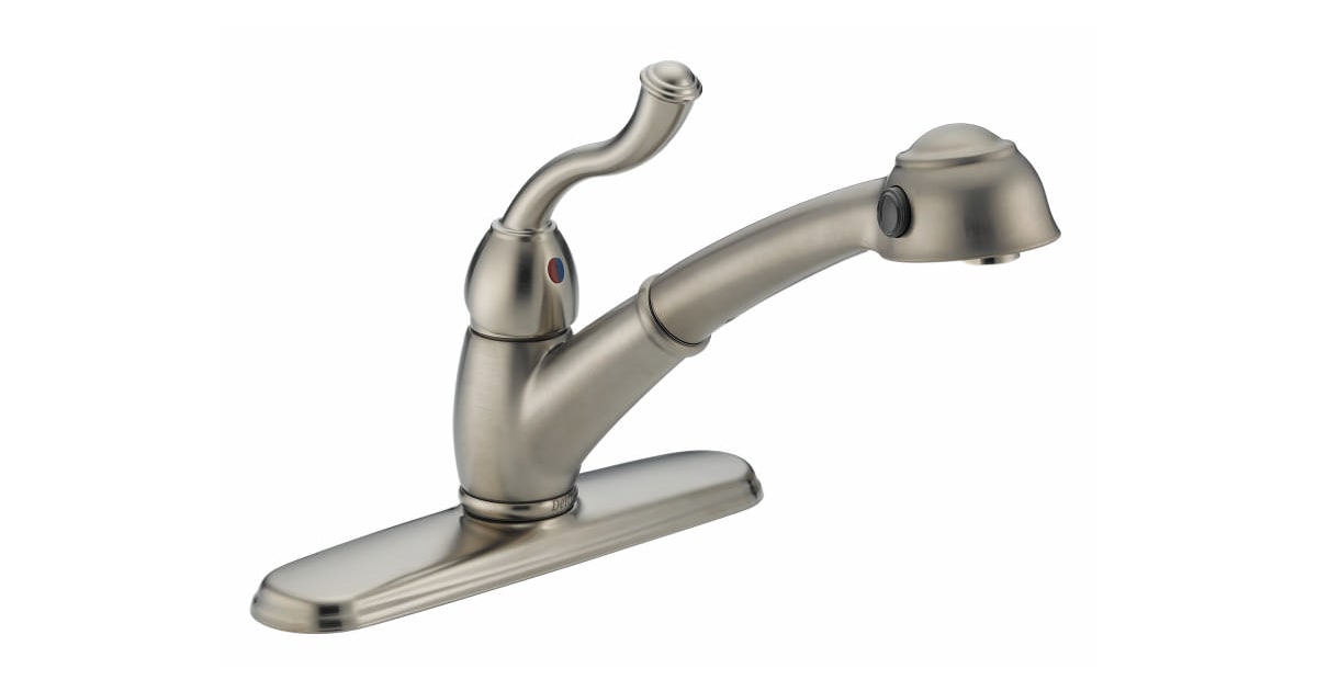 Delta 473-SS-DST Single Handle Pull-Out Kitchen Faucet from the Saxony ...