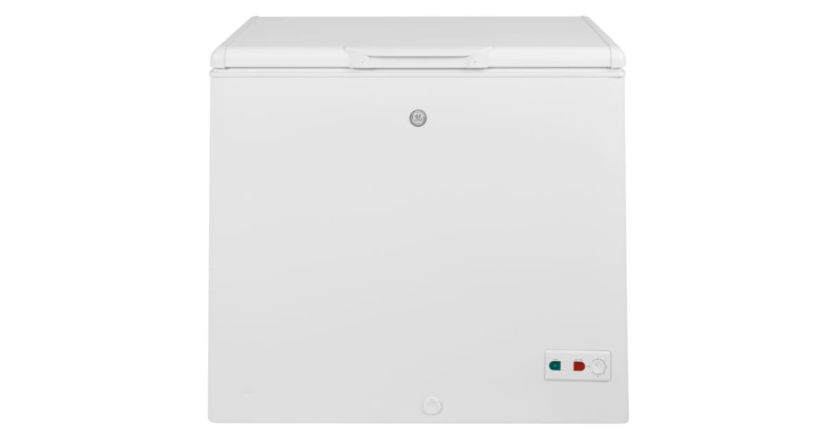 GE FCM9SRWW 37 Inch Wide 8.8 Cu. Ft. Free Standing Chest Freezer with ...