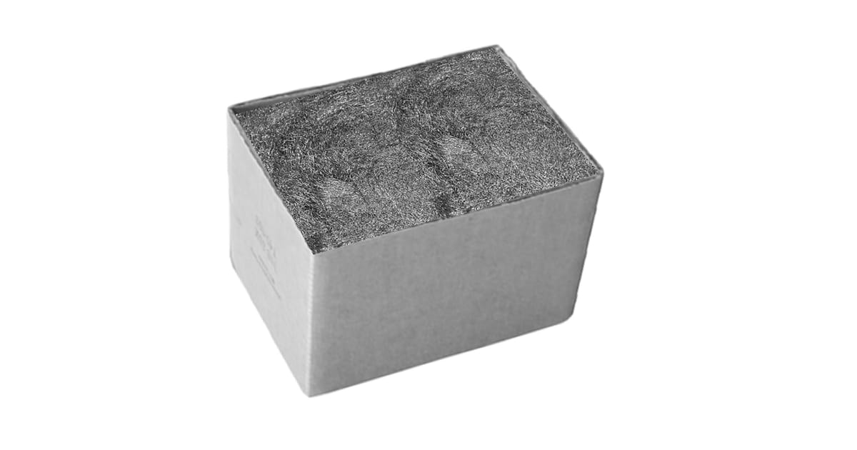 Jones Stephens L40001 5 LB LEAD WOOL BOX | Ferguson Home