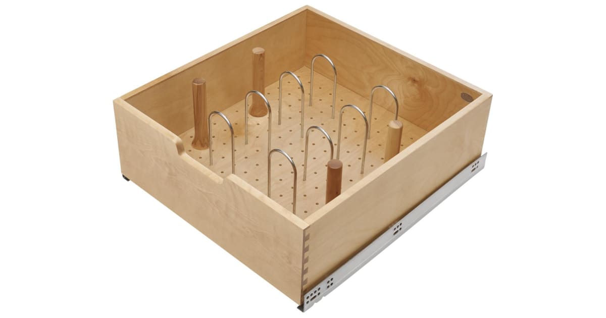 Rev-A-Shelf 4WDB7-PIL-24SC-1 Wood Classics 19-5/16"W Pull Out Pilaster ...