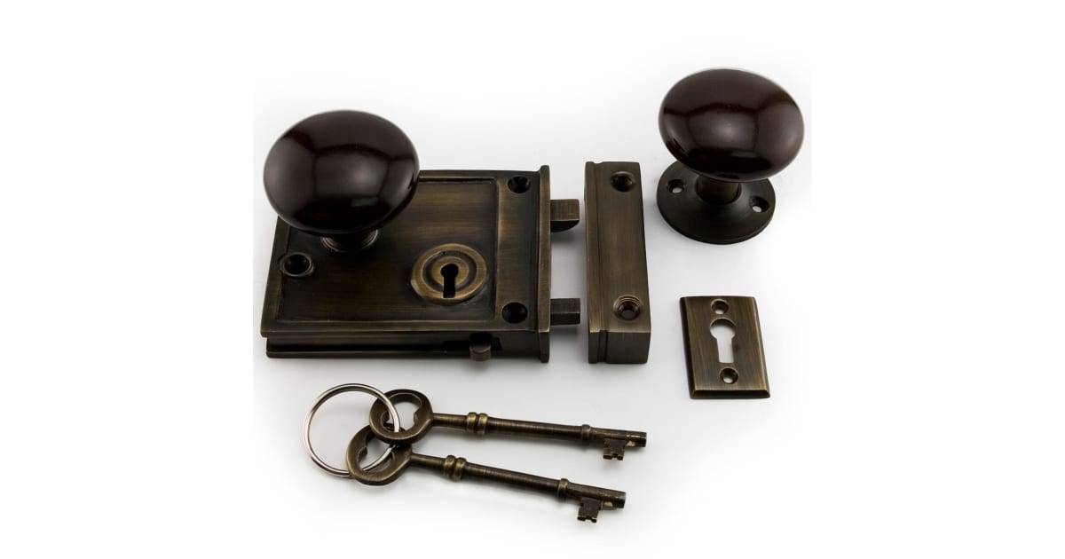 Signature Hardware 262610 Horizontal Iron Rim Lock Set with Knobs and 3 ...