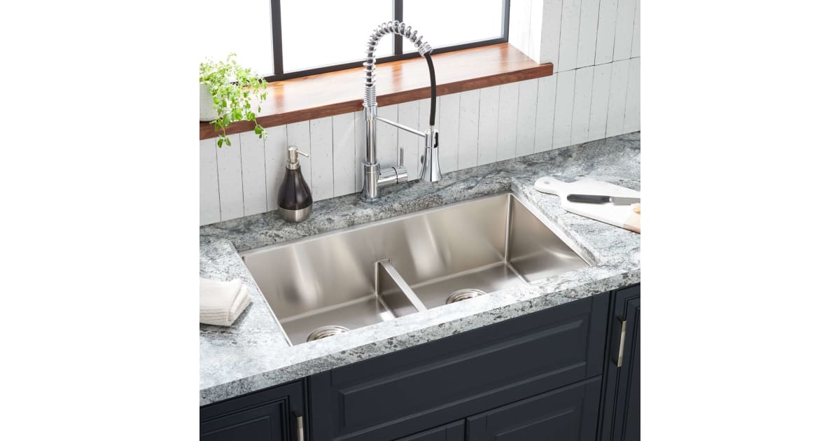 Signature Hardware SHORURBA3218E Ortega 32" Undermount 50/50 Double ...