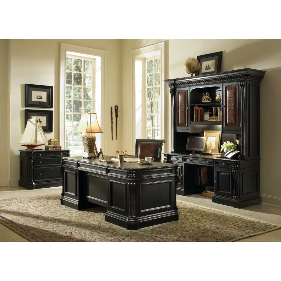 Hooker Furniture 370 10 563