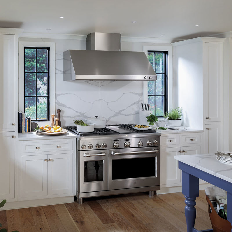 Cafe range hood store